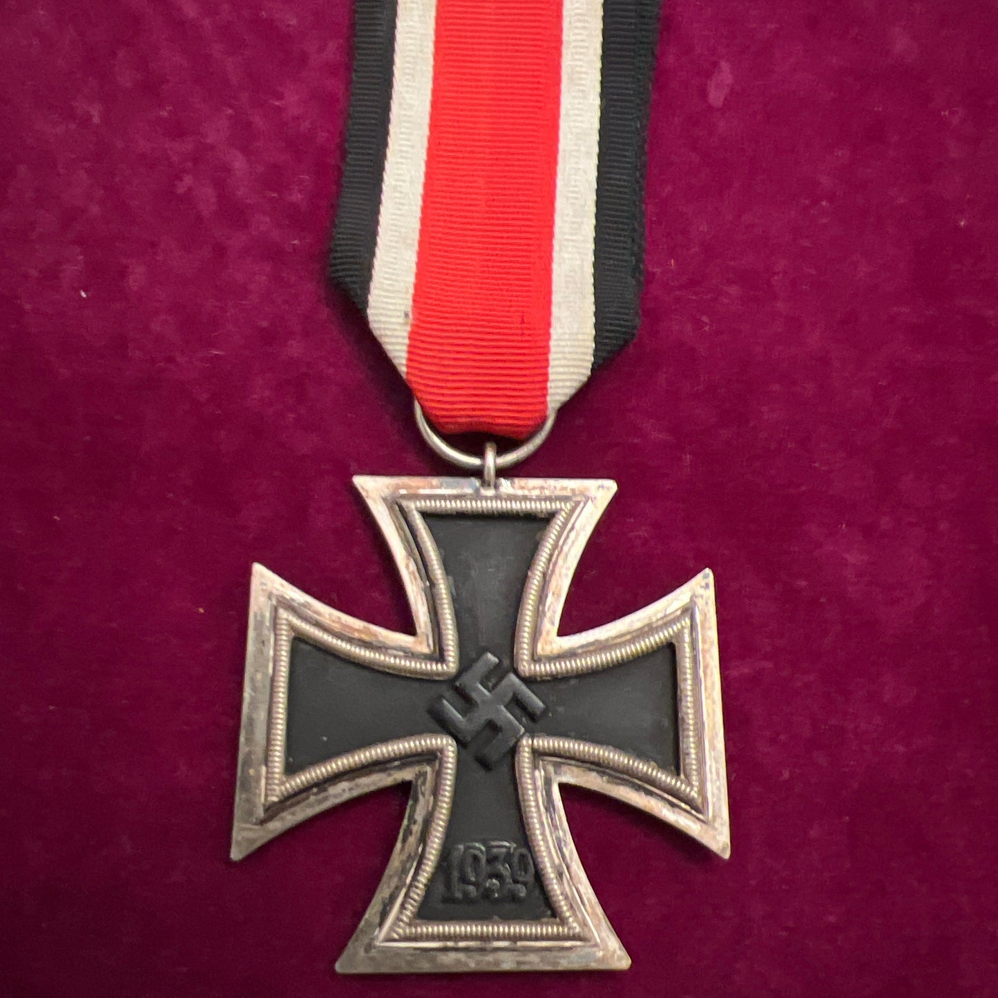 Nazi Germany, Iron Cross 1939-45, unmarked – BuyMilitaryMedals.com