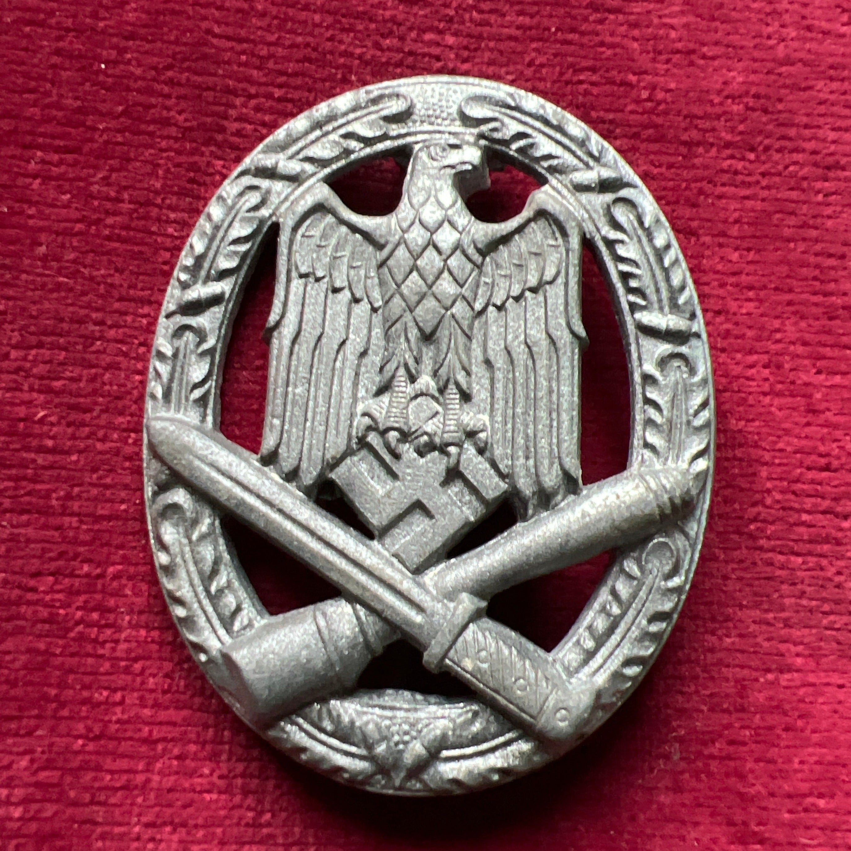 Nazi Germany, General Assault Badge, late war – BuyMilitaryMedals.com