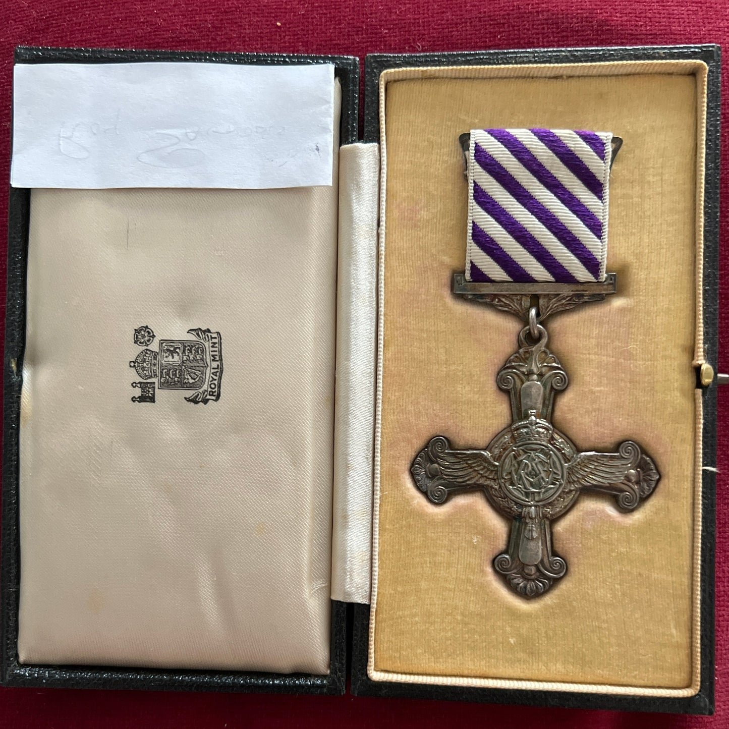 Distinguished Flying Cross, dated 1943, mint example in original case ...