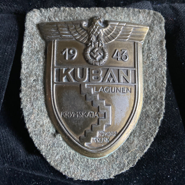 Nazi Germany, Kuban Shield (Ärmelschild Kuban) 1943, a good example ...