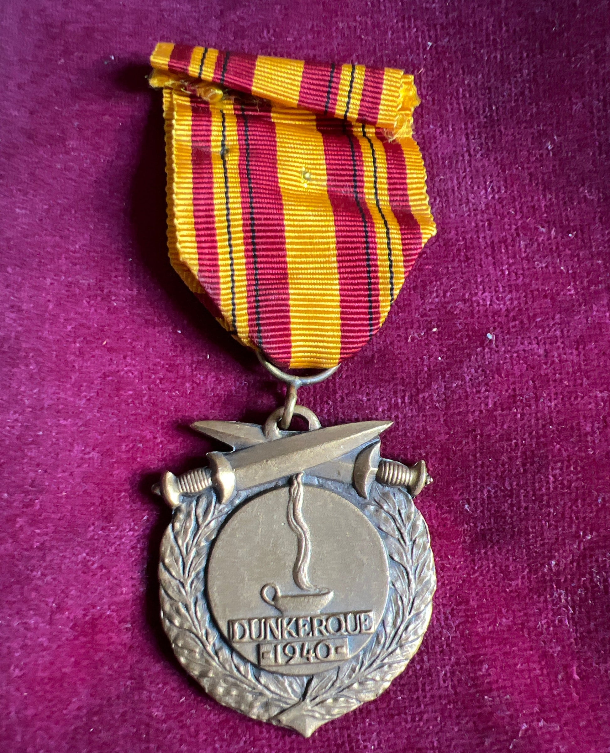 Dunkirk Medal (Medaille Dunkerque 1940) – BuyMilitaryMedals.com